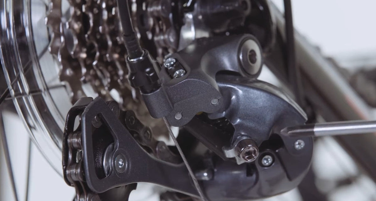 How To Adjust A Rear Derailleur On A Bicycle How To Adjust A Rear Derailleur On A Bicycle